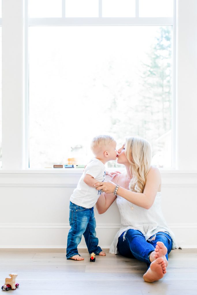 Being a momma - Monika Hibbs