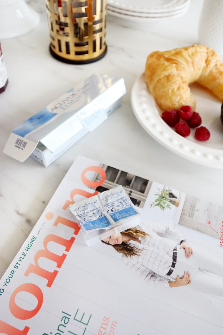 Hello Eyes - Monika Hibbs