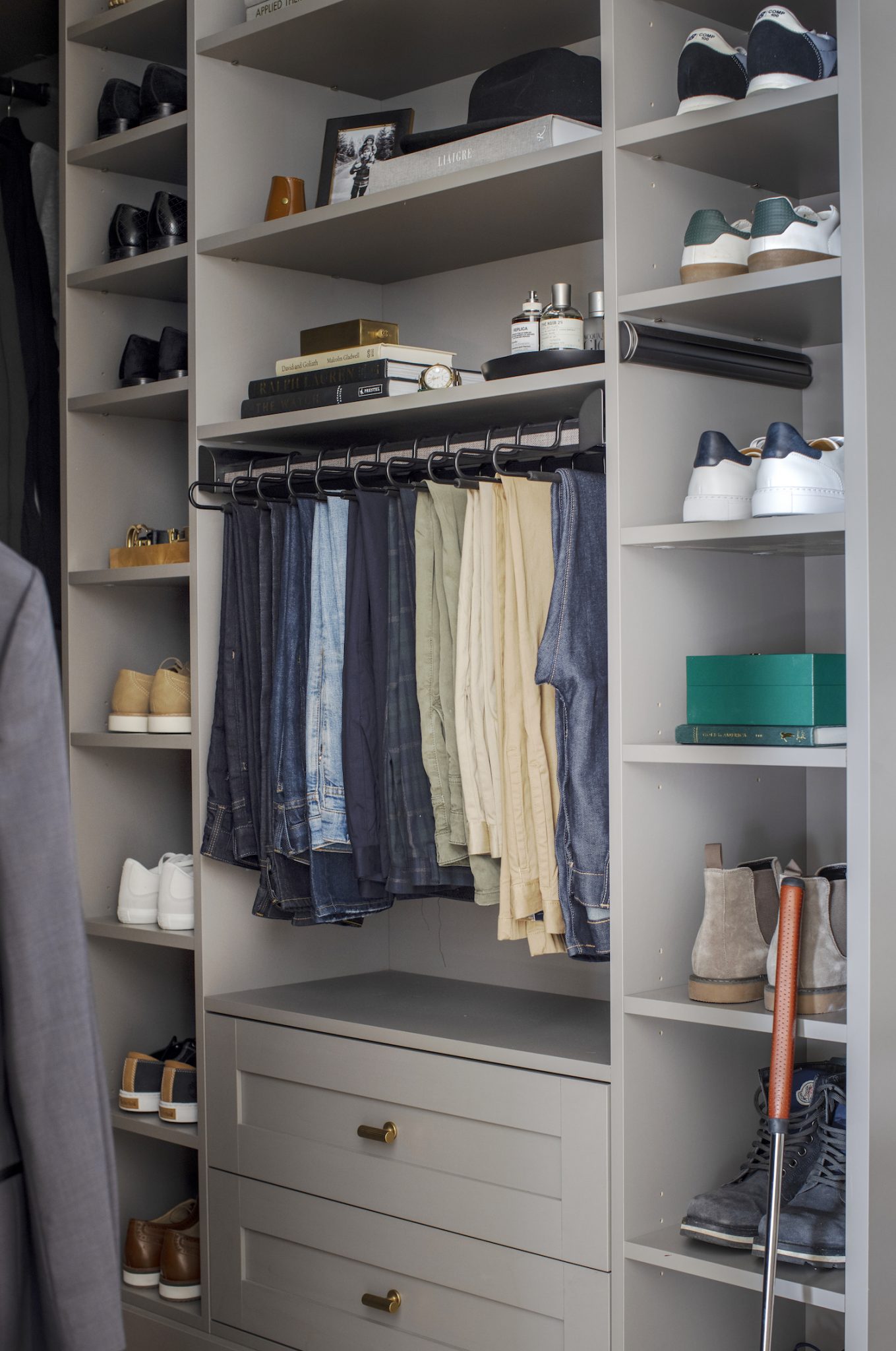 Troy's Closet - Monika Hibbs